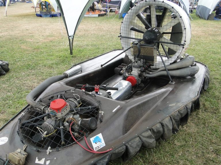 Hovercraft For Sale / Rent – Hovercraft Club of Great Britain